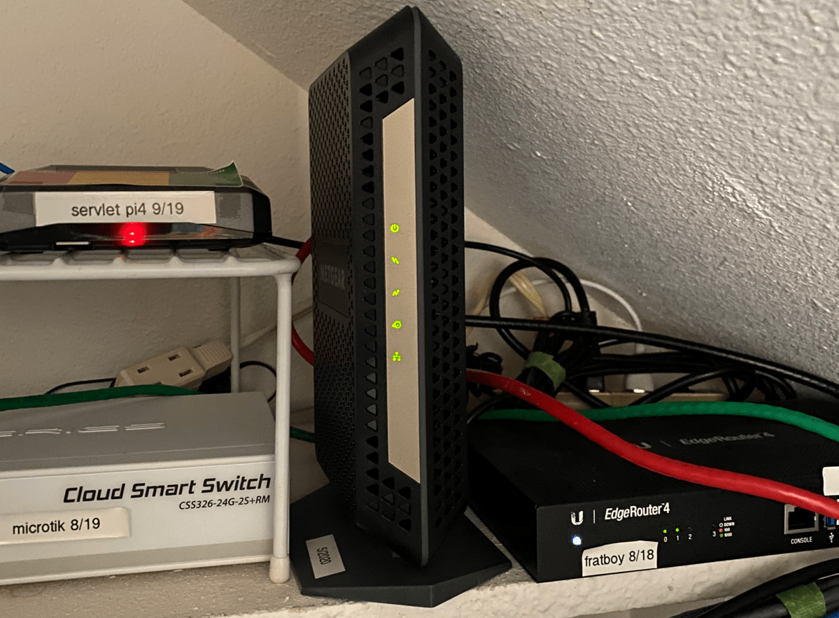 New cable modem – ultracrepidarian
